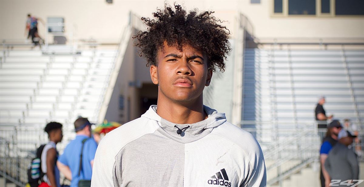 Outside Linebacker Devin Aupiu Commits to UCLA