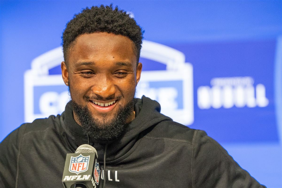 'I'm going to bet on myself': Inside Isaiah Williams' decision to turn pro