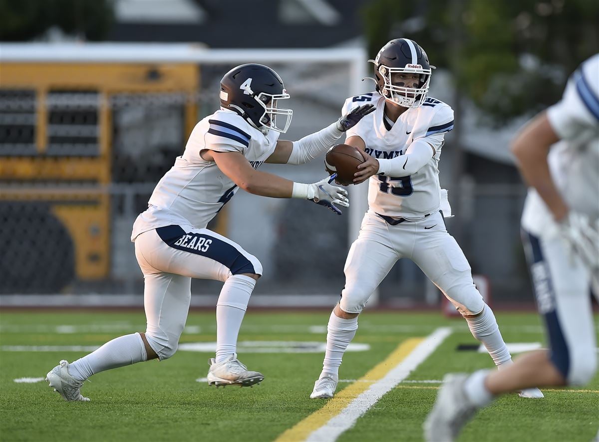 PHOTO GALLERY: Emerald Ridge Takes Down Olympia