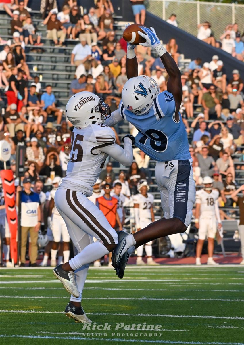 Slideshow: Villanova over Lehigh, 45-17