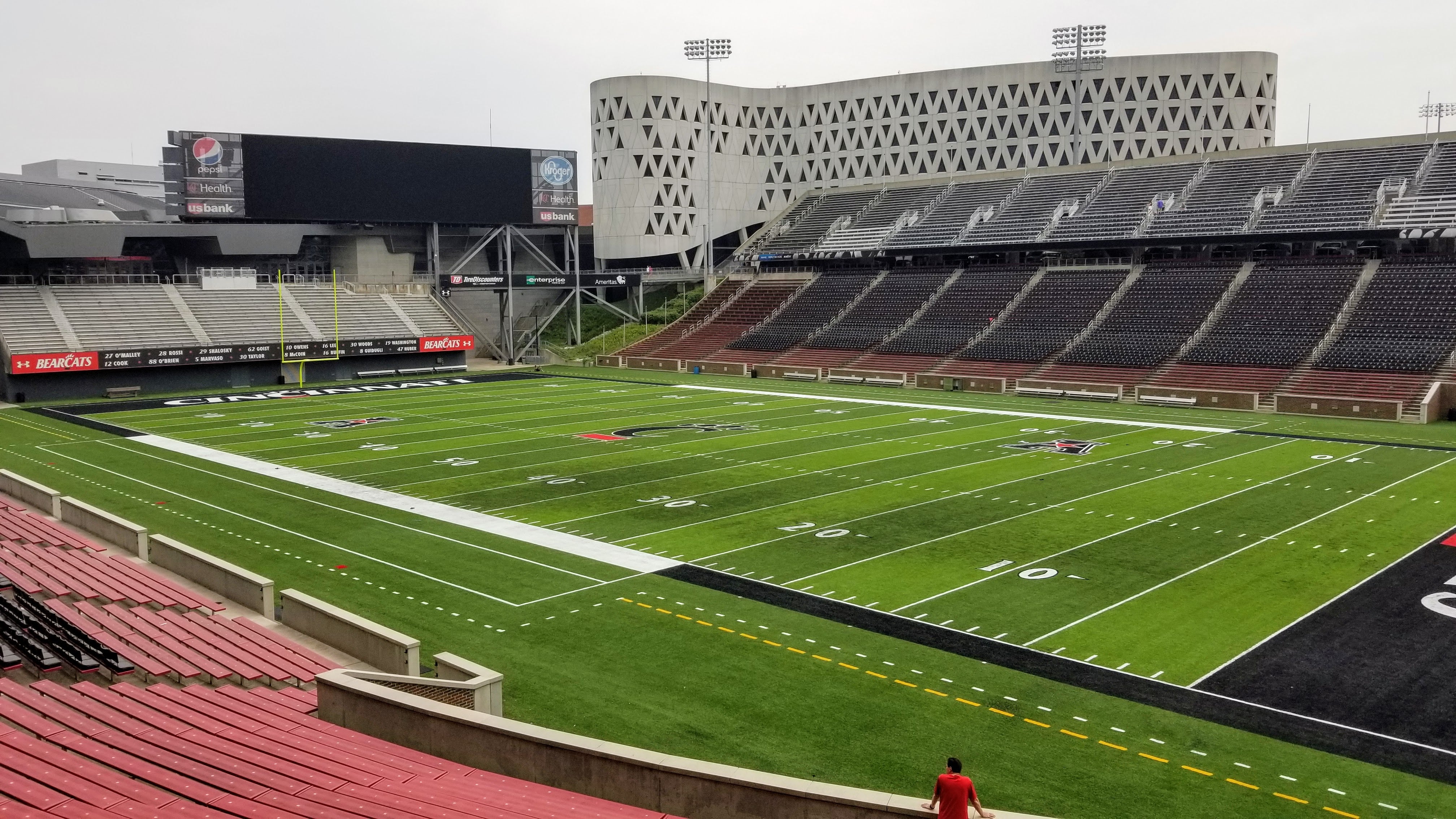 Bearcats Ticket Exchange - Kansas (11/25) 7:30 Nipp @ Night