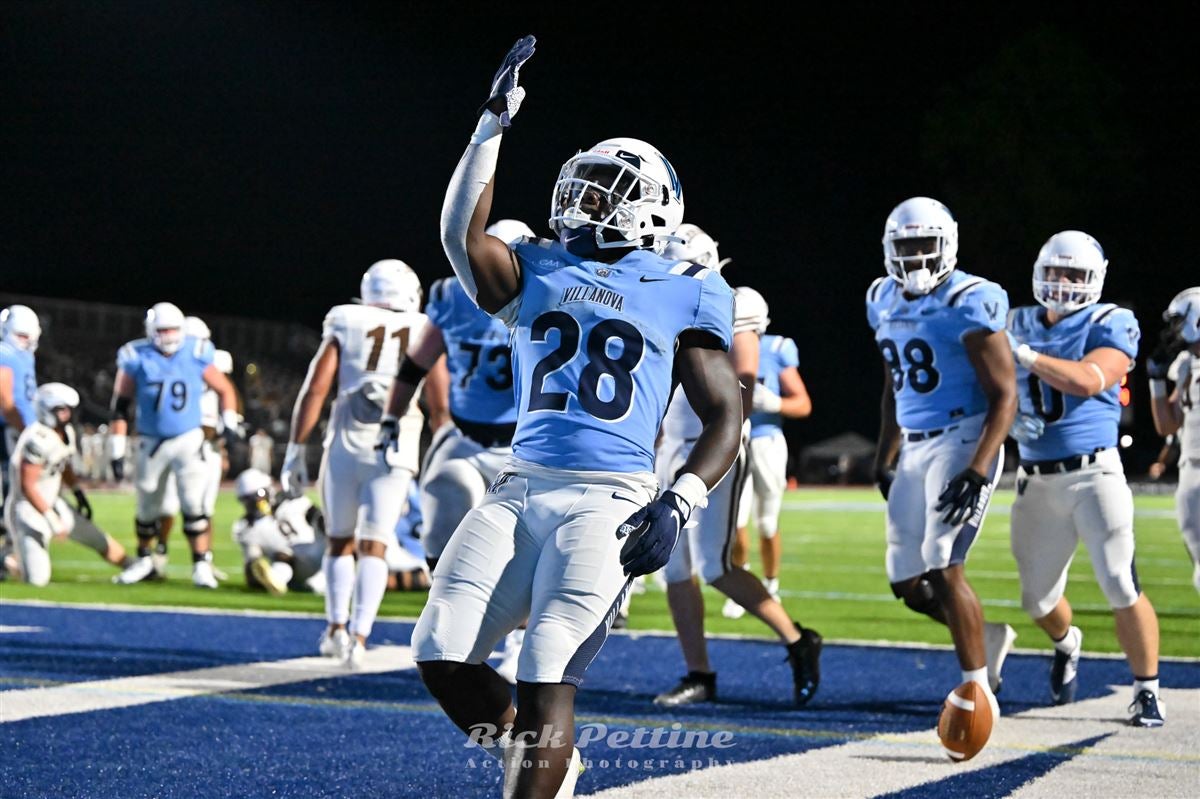 Slideshow: Villanova over Lehigh, 45-17