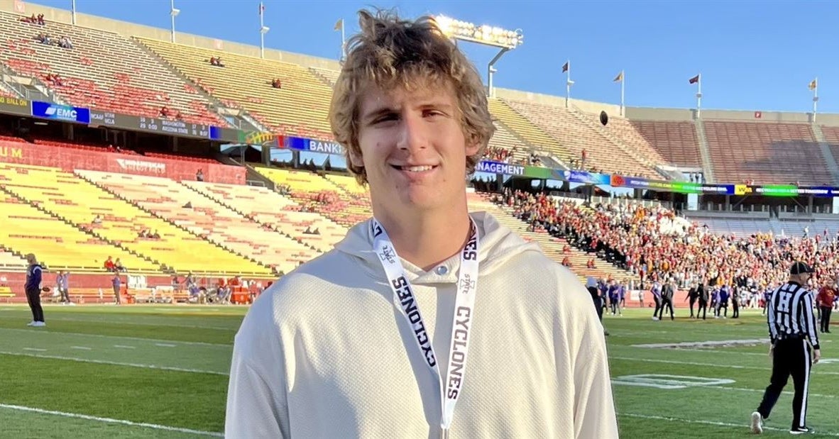 Alex Jordan takes in Iowa State game