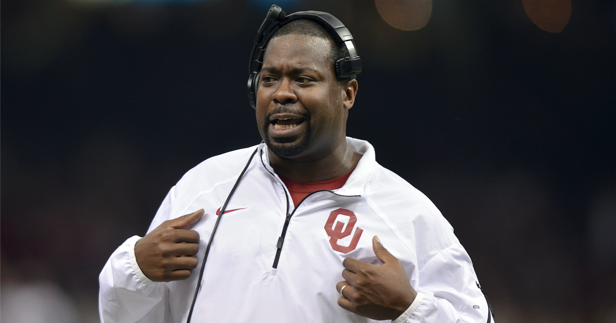 UK announces Jay Boulware as new RB coach, ST coordinator