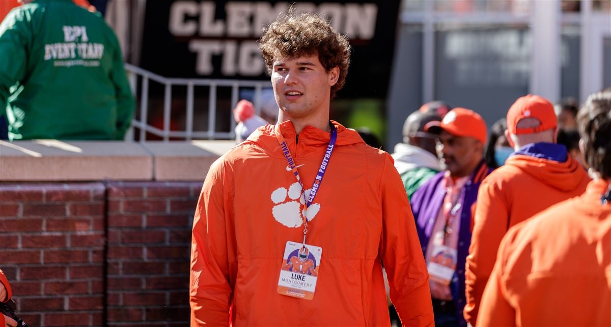 Change of plans for four-star Clemson OL target