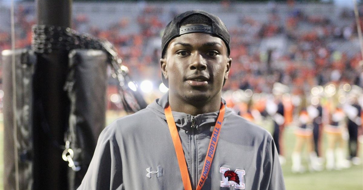 2022 QB Dontrell Jackson: 'Illinois is a special place'