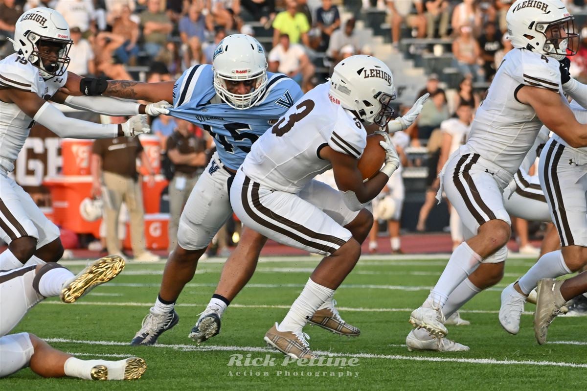 Slideshow: Villanova over Lehigh, 45-17