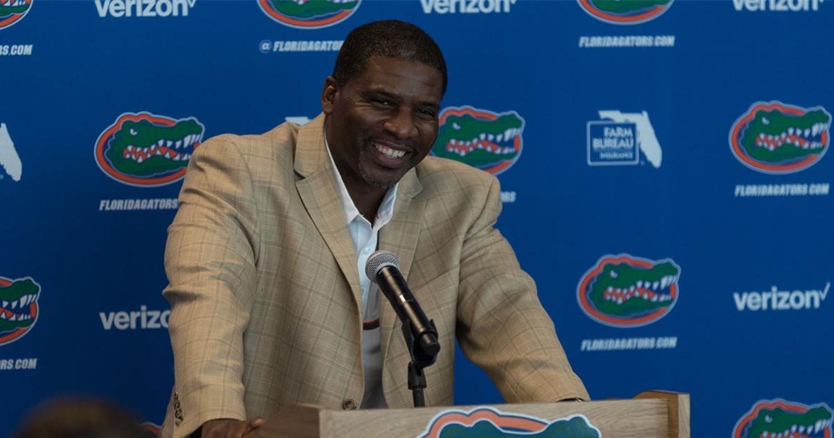 Corey Bell has tough task keeping UF secondary strong