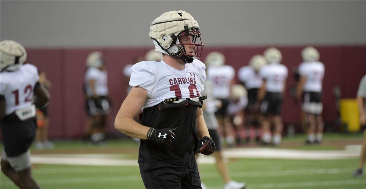 Stogner fitting right into talented tight end room