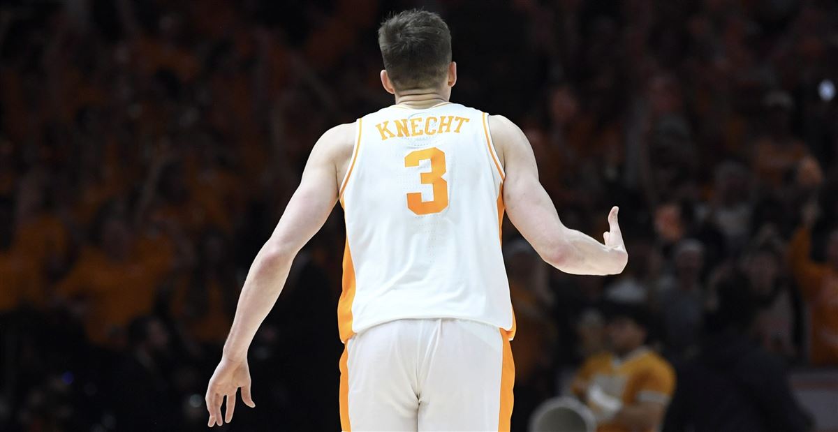 Dalton Knecht unanimously earns first All-American honors