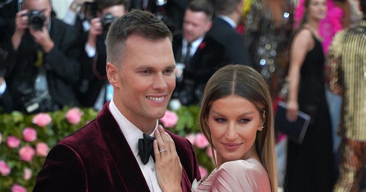 Tom Bradys Ex Wife Gisele Bündchen Opens Up On Heartbreaking Divorce From 7 Time Super Bowl