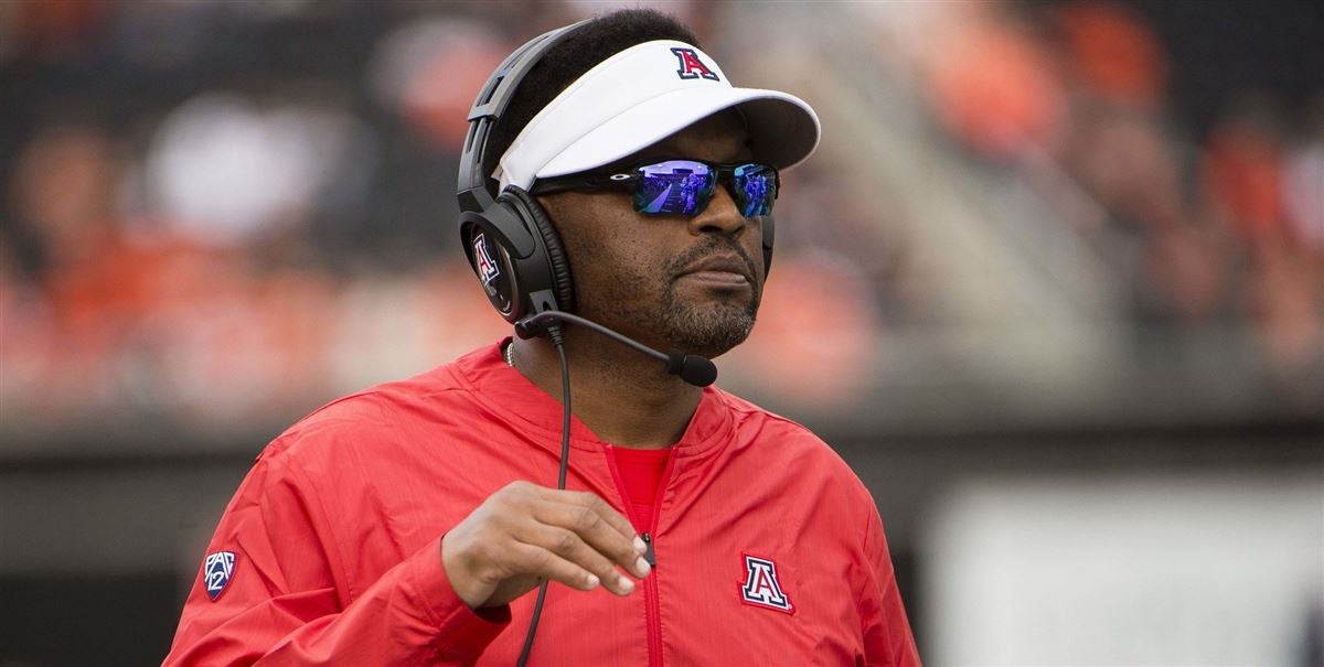 Kevin Sumlin, Mike Riley among inaugural head coaches revealed for USFL ...