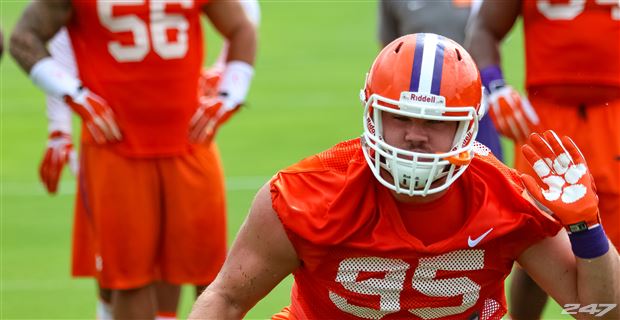 Clemson Holds Its Sixth Practice Monday