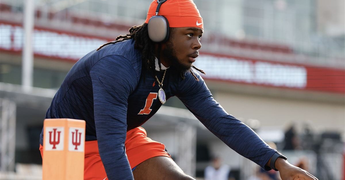 How Ca'Lil Valentine elevated to featured Illini RB role as sophomore ...