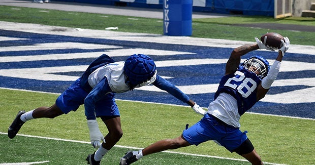 Kentucky Wildcats WR Rahsaan Lewis, son of NFL legend Ray Lewis, arrested