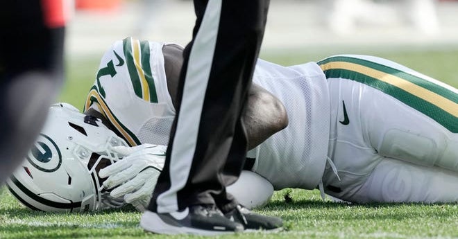 Packers' starting linebacker and leading tackler is "week-to-week" with ...