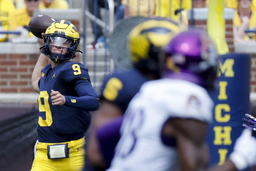 Postgame grades: Passing game, run defense lead the way in Michigan's win over ECU
