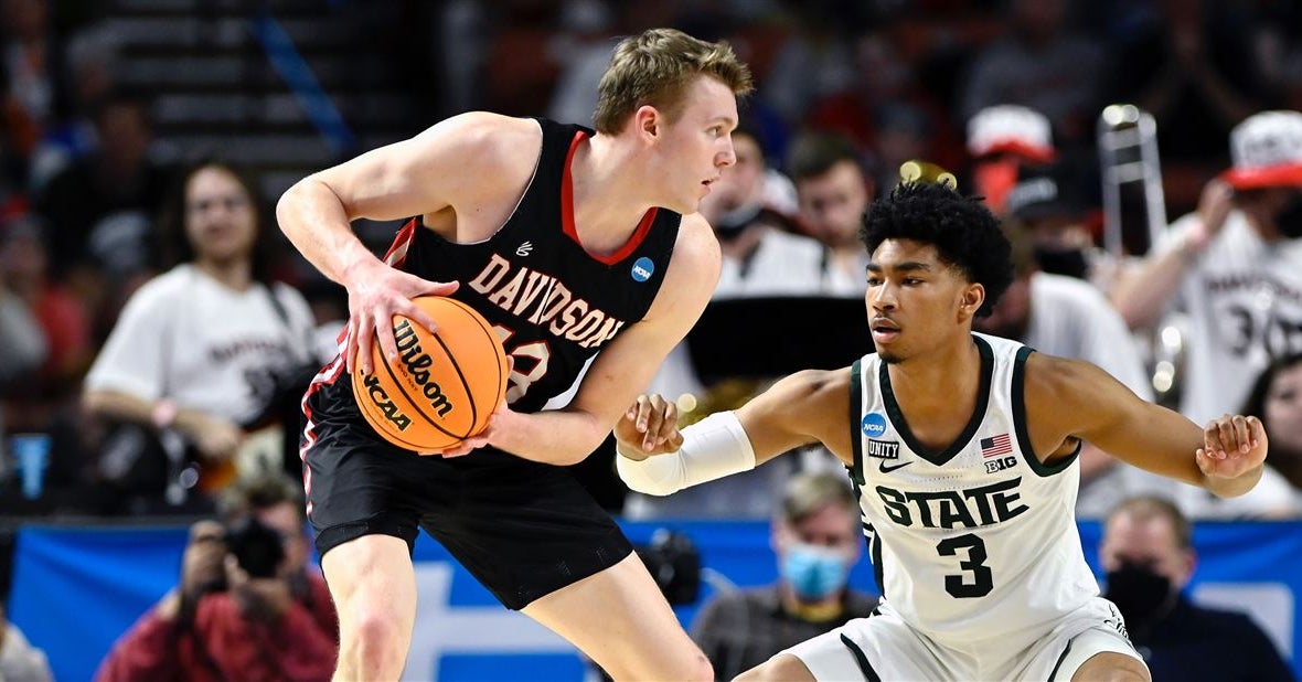 Alabama basketball: Davidson transfer Michael Jones names Crimson Tide ...