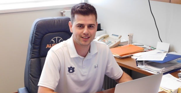 Auburn's Todd Golden 'won't quit and won't lose'