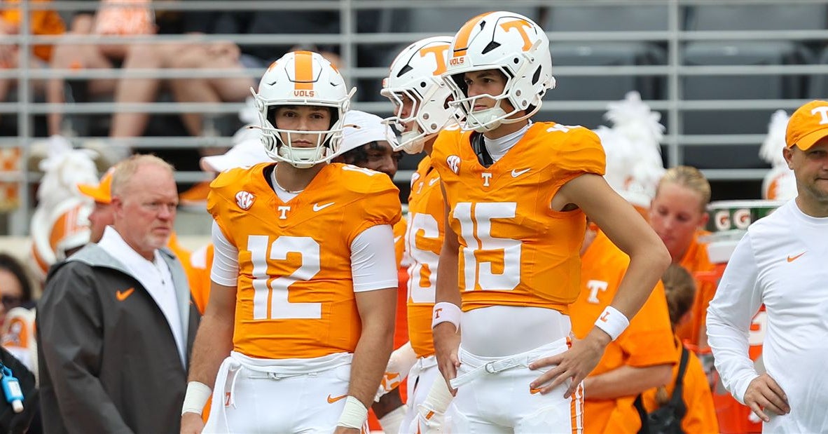 Aguilar discusses development of Vols QBs Jake Merklinger, George MacIntyre