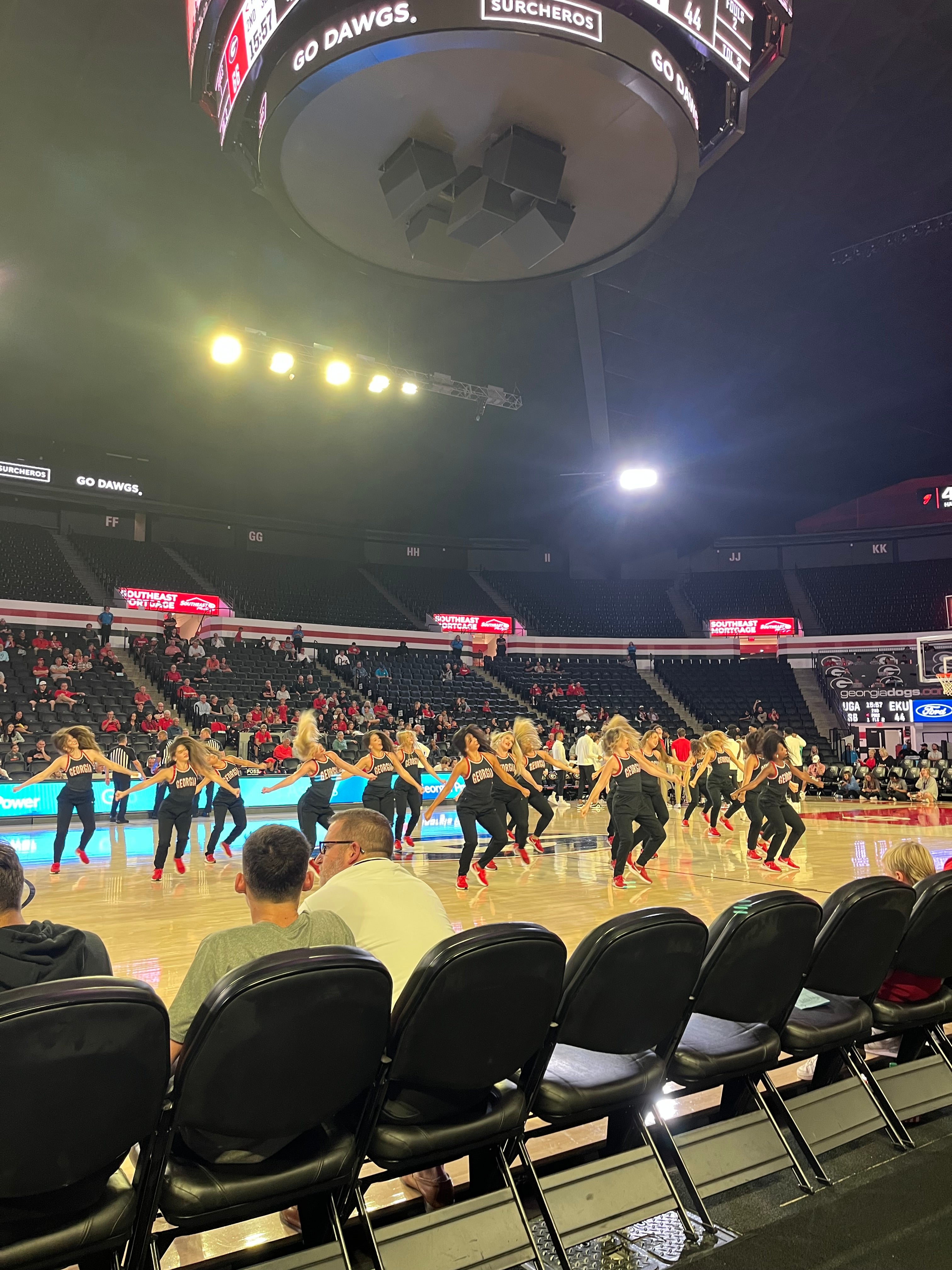 ***LIVE THREAD: UGA hoops exhibition vs. Eastern Kentucky