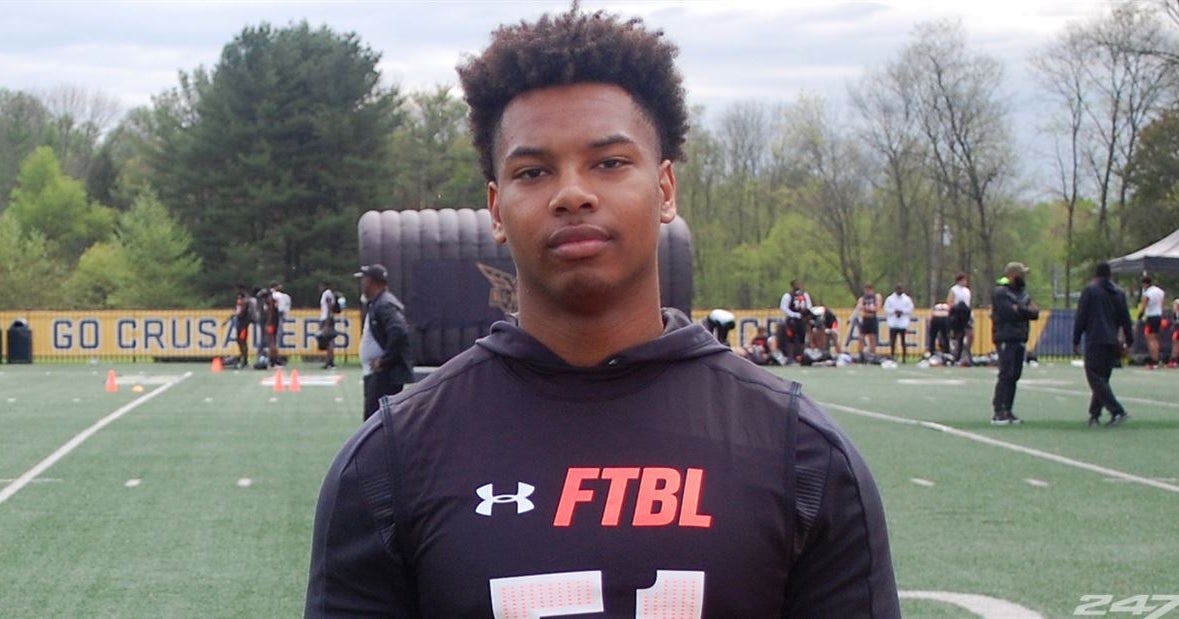 Three schools recruiting DE Hudgins the hardest