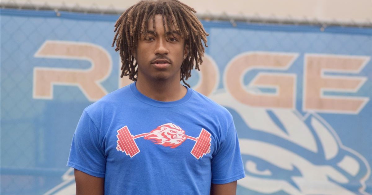 2026 Top-5 cornerback Dorian Barney has a top 12