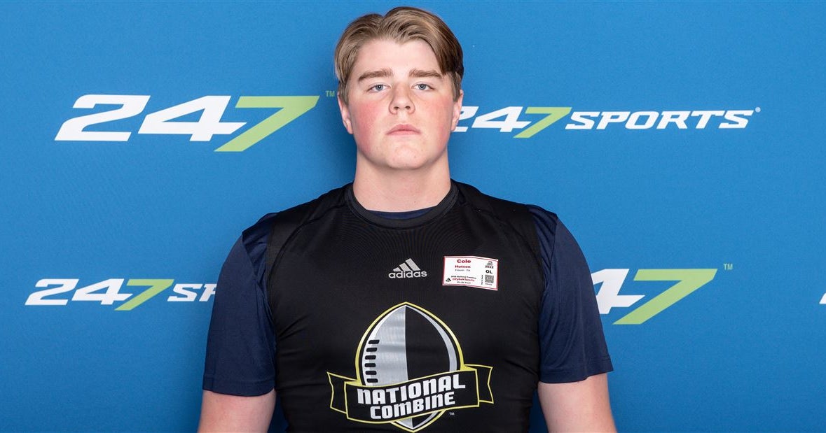 Texas O-Lineman Cole Hutson lands first offer from Hawaii