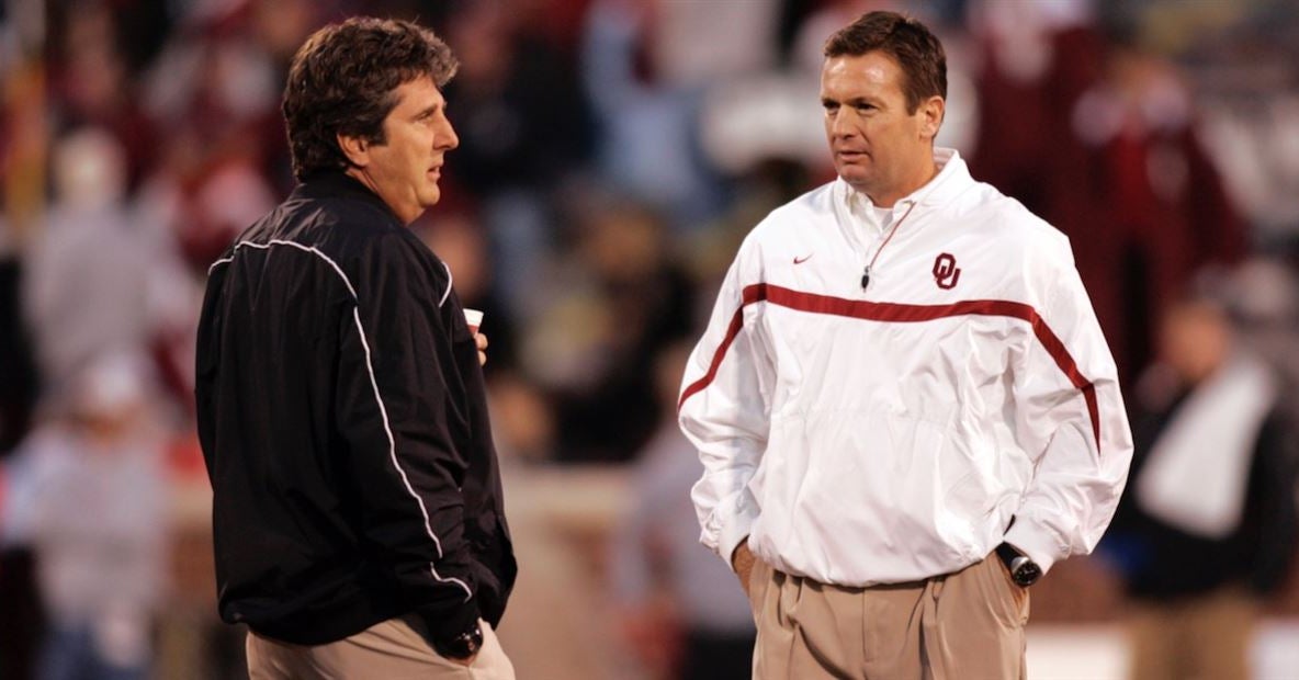 OU releases statement on former assistant, college football legend Mike ...