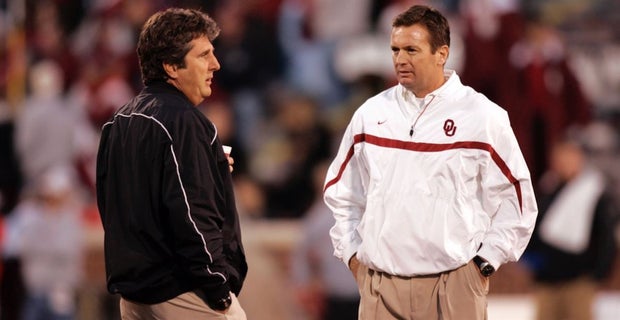 OU releases statement on former assistant, college football legend Mike ...