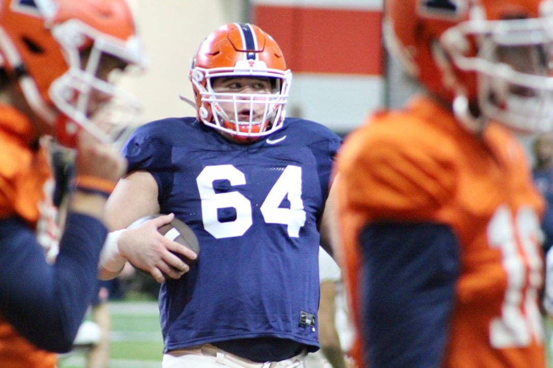 Josh Kreutz aiming to grab hold of Illini starting center job: 'I've ...