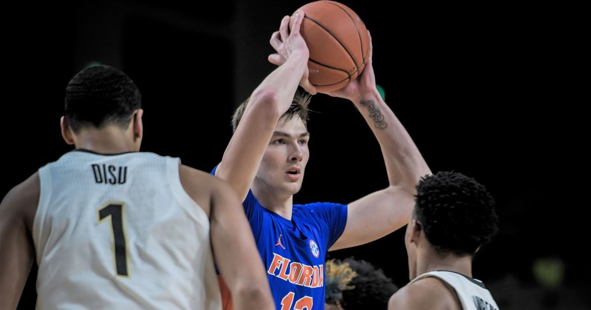 Castleton and Duruji come up big in Gators’ SEC opener