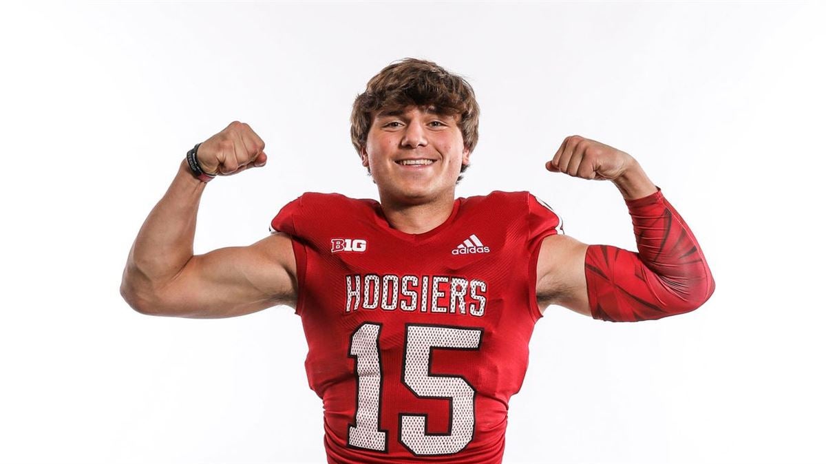Texas kicker Nicolas Radicic commits to the Hoosiers