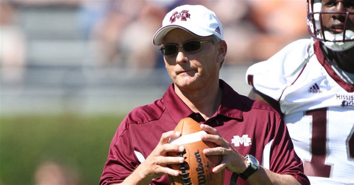 Les Miles announces Les Koenning as new offensive coordinator