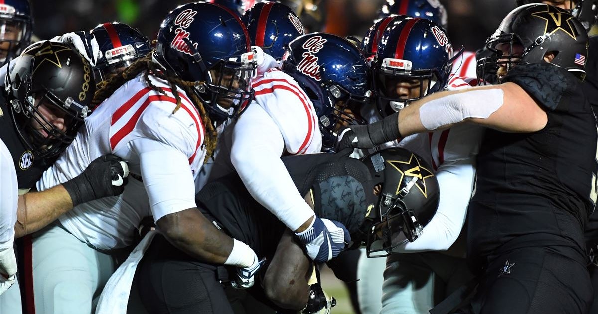 Rebels Open As Road Dogs Heading Into Music City Matchup
