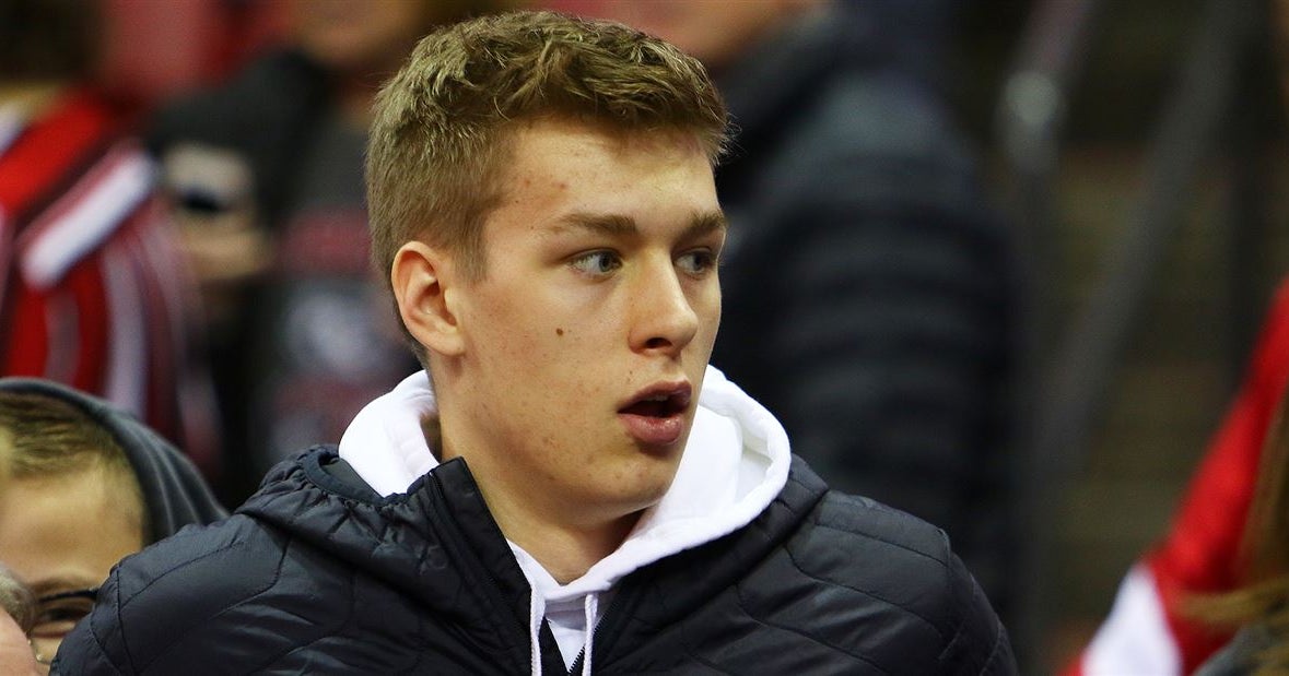 Isaac Lindsey can't pass on Wisconsin, commits as a preferred walk-on