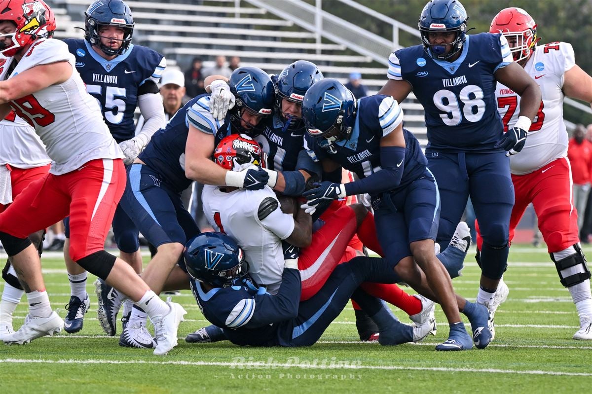 Slide Show: Villanova conquers Youngstown State to advance to FCS Quarters