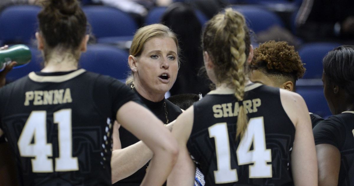 Wake Forest Women's Basketball coach Jen Hoover receives contract extension
