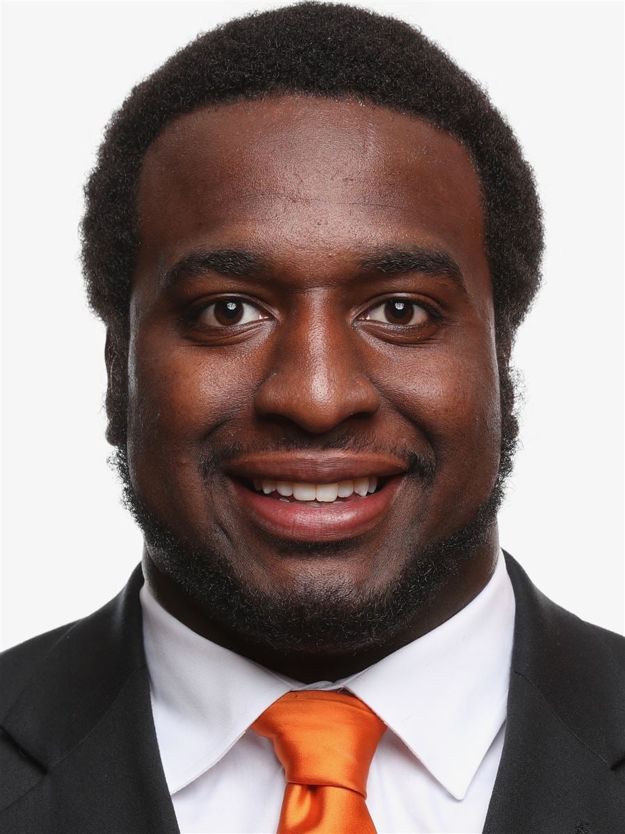 Paul Bain Profile Photos