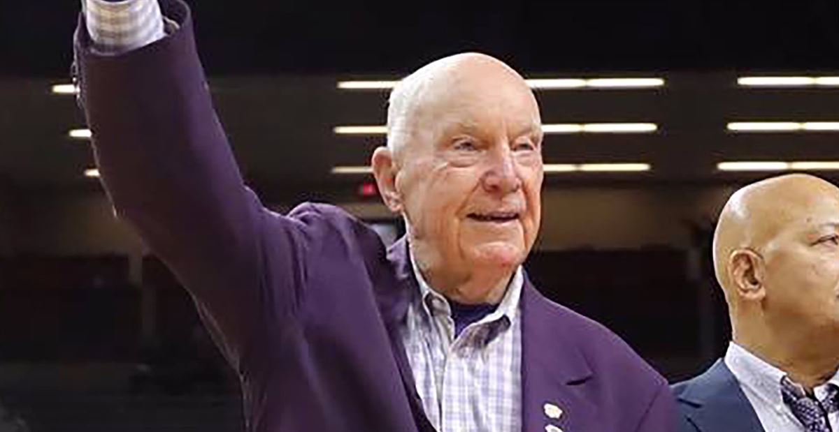 Legendary Ernie Barrett, known as Mr. K-State, passes away