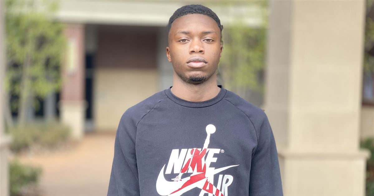 WR Jay Hampton talks Ole Miss visit