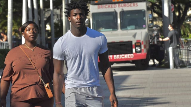 FB Recruiting Home - FB Recruiting College Sports News and Recruiting