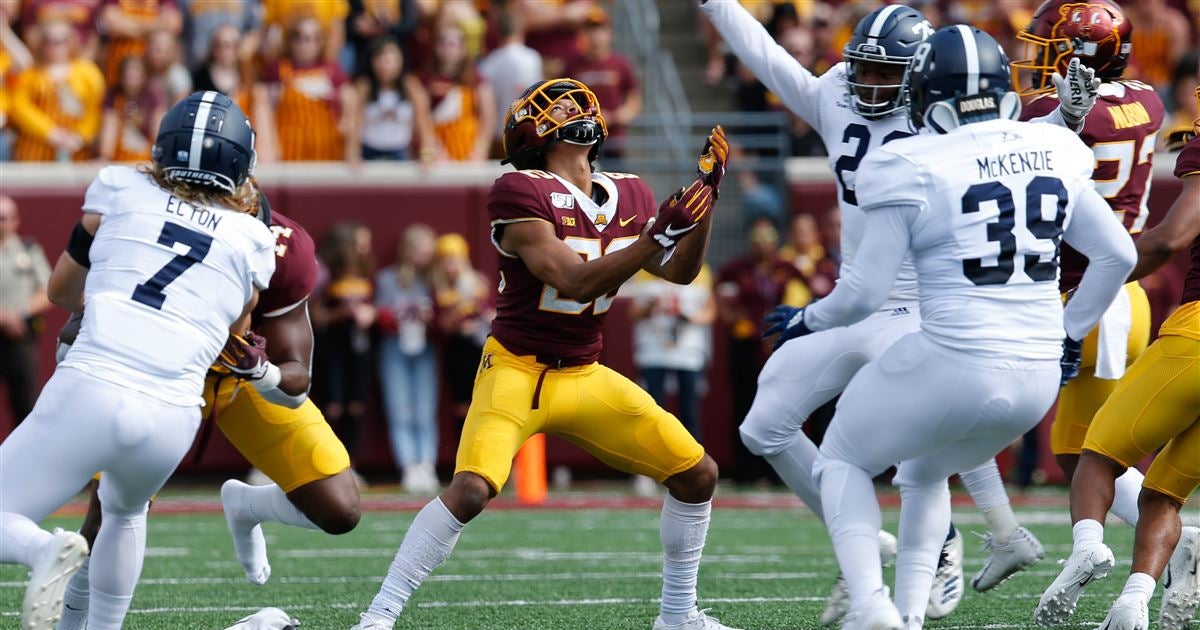 BREAKING: Gopher WR Demetrius Douglas ends his Minnesota career