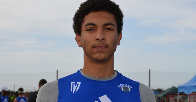 6-foot-6 WR Zach Mathis pencils in another official visit