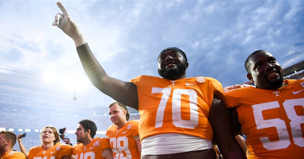 Tennessee OL transfer RJ Perry commits to USF