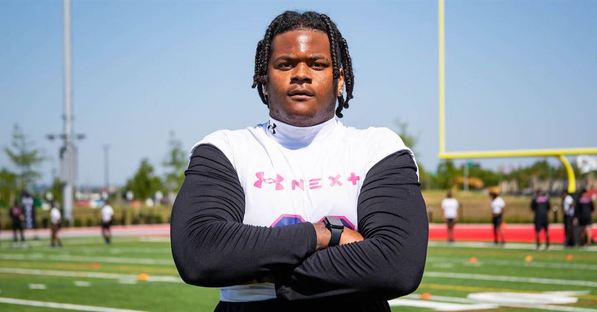 After South Carolina decommitment, OL Mike Williams locks in three ...