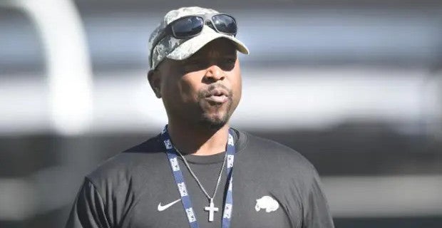 Darian Hagan impressed with Mike Sanford's ability to 'calm the waters'