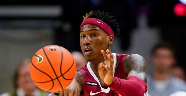 DePaul lands Arkansas Transfer