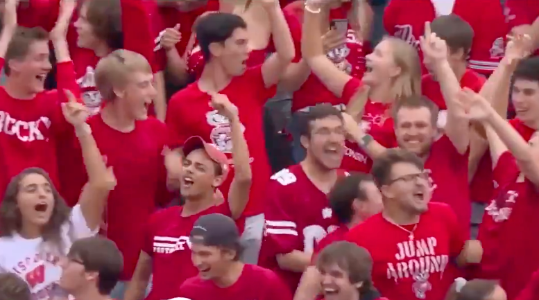 VIDEO: 'Jump Around' makes glorious return to Wisconsin's Camp Randall ...