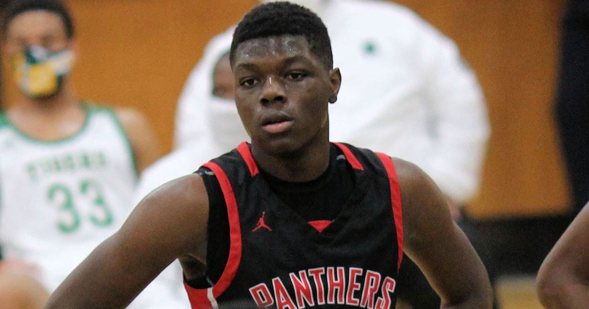 Scouting video: 2022 guard Leland Walker